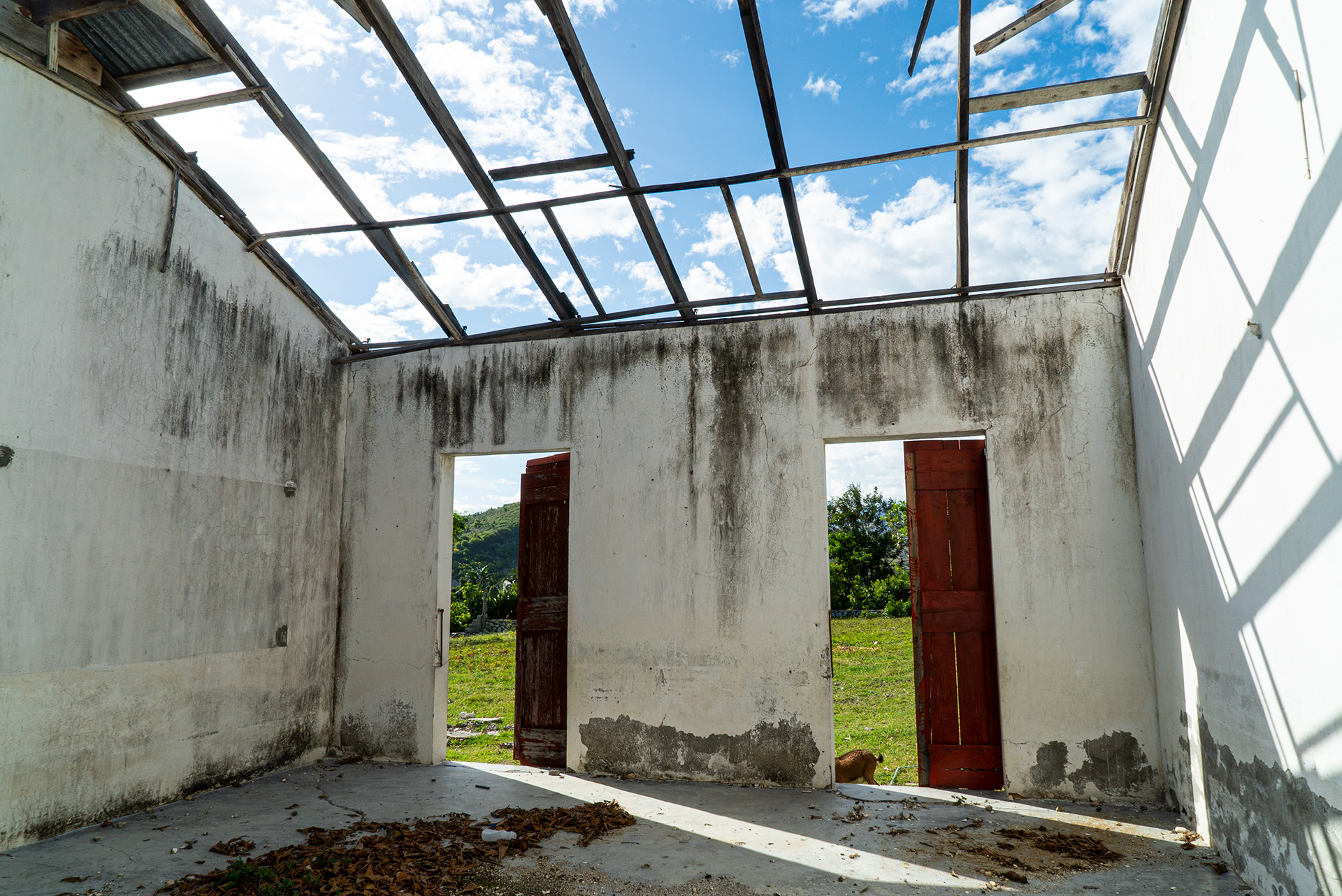 Rebuilding schools - Terre Sans Frontieres